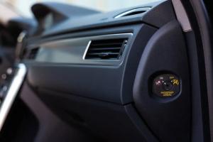 Melns Volvo S80 2012 Rīga, ar dzinēja tilpumu 2.00 L un nobraukumu 160 tūkst. km par 8995 €, foto 23 vietnē AUTOMOTO.COM.LV