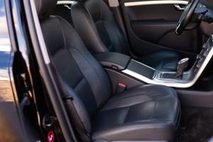 Melns Volvo S80 2012 Rīga, ar dzinēja tilpumu 2.00 L un nobraukumu 160 tūkst. km par 8995 €, foto 24 vietnē AUTOMOTO.COM.LV