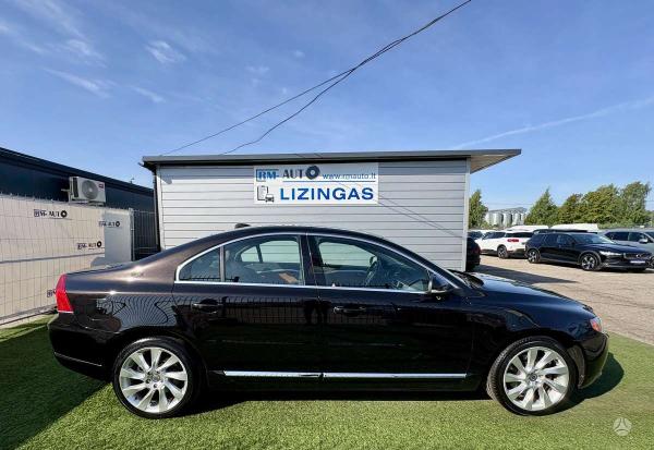 Melns Volvo S80 2012 Panevēža, ar dzinēja tilpumu 2.40 L un nobraukumu 289 tūkst. km par 8600 €, foto 6 vietnē AUTOMOTO.COM.LV