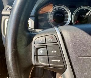 Melns Volvo S80 2012 Panevēža, ar dzinēja tilpumu 2.40 L un nobraukumu 289 tūkst. km par 8600 €, foto 20 vietnē AUTOMOTO.COM.LV