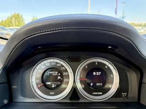 Melns Volvo S80 2012 Panevēža, ar dzinēja tilpumu 2.40 L un nobraukumu 289 tūkst. km par 8600 €, foto 21 vietnē AUTOMOTO.COM.LV