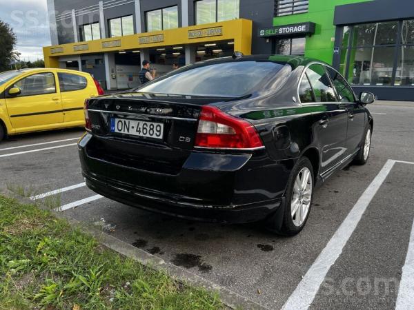 Melns Volvo S80 2012 Rīga, ar dzinēja tilpumu 2.00 L un nobraukumu 282 tūkst. km par 7750 €, foto 4 vietnē AUTOMOTO.COM.LV