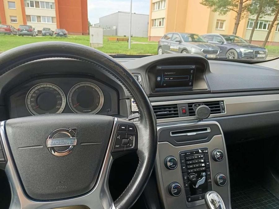 Melns Volvo S80 2012 Lazdijai, ar dzinēja tilpumu 1.98 L un nobraukumu 470 tūkst. km par 5000 €, foto 14 vietnē AUTOMOTO.COM.LV