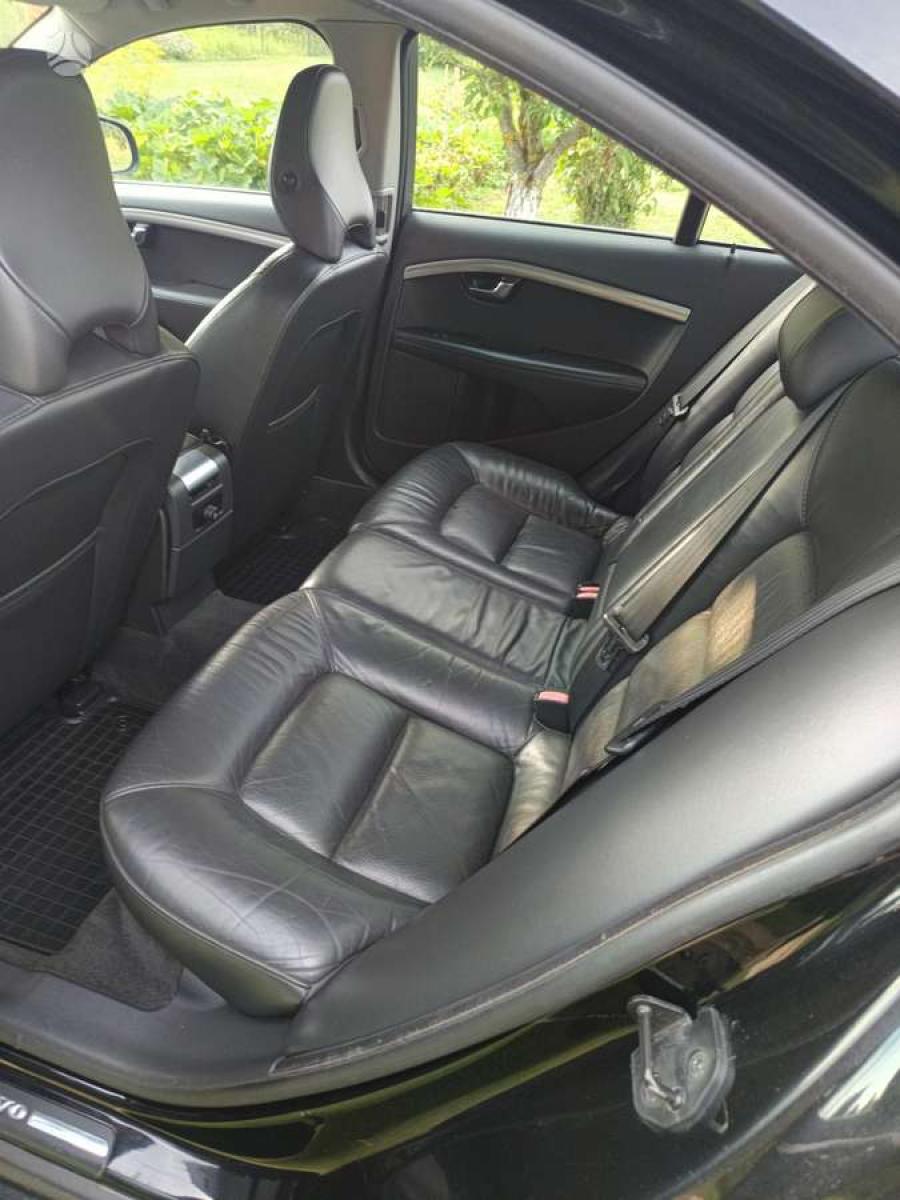 Melns Volvo S80 2012 Lazdijai, ar dzinēja tilpumu 1.98 L un nobraukumu 470 tūkst. km par 5000 €, foto 15 vietnē AUTOMOTO.COM.LV