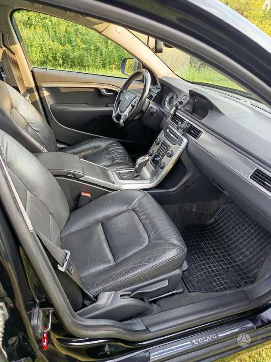 Melns Volvo S80 2012 Lazdijai, ar dzinēja tilpumu 1.98 L un nobraukumu 470 tūkst. km par 5000 €, foto 16 vietnē AUTOMOTO.COM.LV
