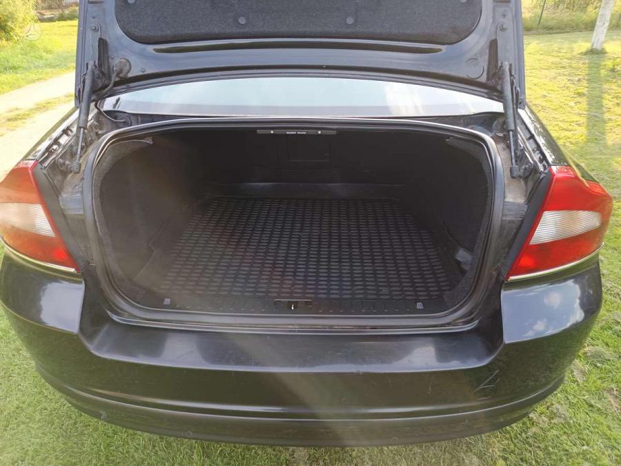 Melns Volvo S80 2012 Lazdijai, ar dzinēja tilpumu 1.98 L un nobraukumu 470 tūkst. km par 5000 €, foto 17 vietnē AUTOMOTO.COM.LV