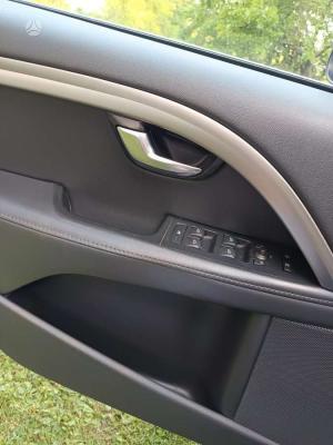 Melns Volvo S80 2012 Lazdijai, ar dzinēja tilpumu 1.98 L un nobraukumu 470 tūkst. km par 5000 €, foto 18 vietnē AUTOMOTO.COM.LV