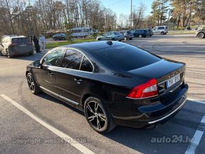 Black Volvo S80 2013 in Tallinn, with an engine capacity of 2.40 L and mileage of 300 thousand km for 9500 €, photo 3 on AUTOMOTO.COM.LV
