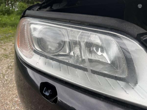Black Volvo S80 2013 in Vilnius, with an engine capacity of 2.95 L and mileage of 244 thousand km for 4400 €, photo 10 on AUTOMOTO.COM.LV