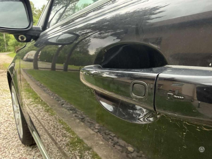 Black Volvo S80 2013 in Vilnius, with an engine capacity of 2.95 L and mileage of 244 thousand km for 4400 €, photo 8 on AUTOMOTO.COM.LV