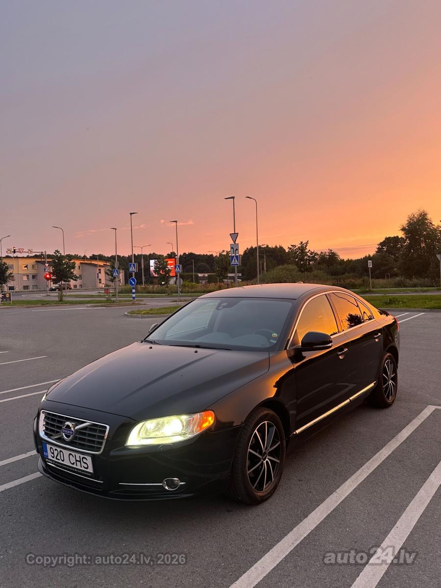 Melns Volvo S80 2013 Tallina, ar dzinēja tilpumu 1.60 L un nobraukumu 107 tūkst. km par 8799 €, foto 3 vietnē AUTOMOTO.COM.LV