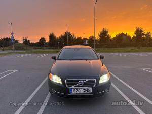Melns Volvo S80 2013 Tallina, ar dzinēja tilpumu 1.60 L un nobraukumu 107 tūkst. km par 8799 €, foto 4 vietnē AUTOMOTO.COM.LV