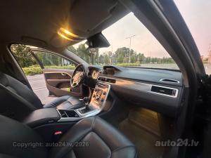 Melns Volvo S80 2013 Tallina, ar dzinēja tilpumu 1.60 L un nobraukumu 107 tūkst. km par 8799 €, foto 9 vietnē AUTOMOTO.COM.LV