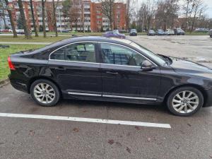 Melns Volvo S80 2014 Kauņa, ar dzinēja tilpumu 3.19 L un nobraukumu 200 tūkst. km par 7500 €, foto 4 vietnē AUTOMOTO.COM.LV