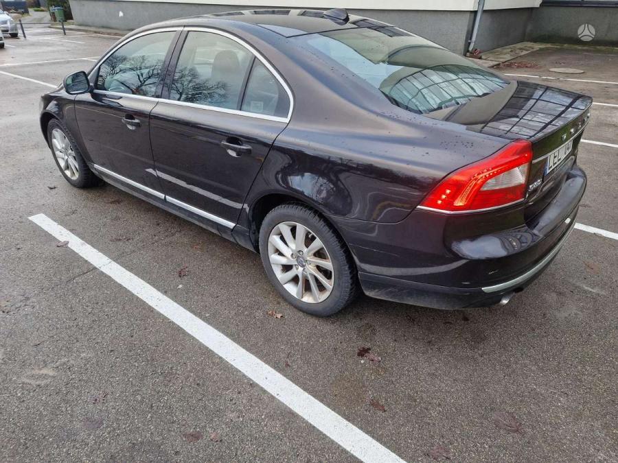Melns Volvo S80 2014 Kauņa, ar dzinēja tilpumu 3.19 L un nobraukumu 200 tūkst. km par 7500 €, foto 6 vietnē AUTOMOTO.COM.LV