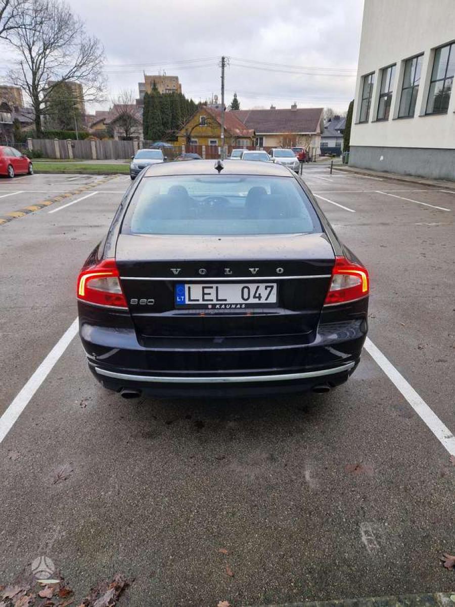 Melns Volvo S80 2014 Kauņa, ar dzinēja tilpumu 3.19 L un nobraukumu 200 tūkst. km par 7500 €, foto 7 vietnē AUTOMOTO.COM.LV