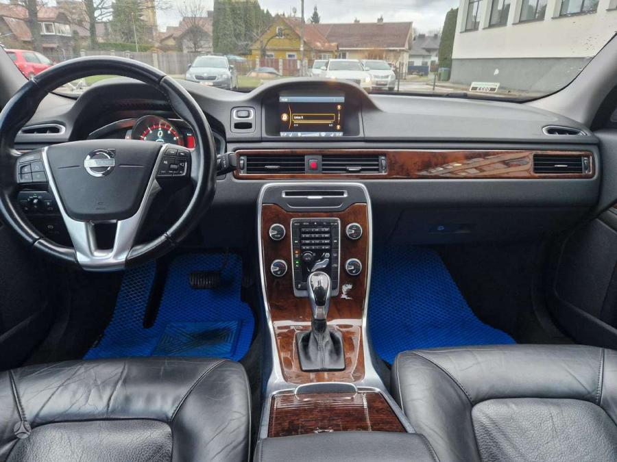 Melns Volvo S80 2014 Kauņa, ar dzinēja tilpumu 3.19 L un nobraukumu 200 tūkst. km par 7500 €, foto 18 vietnē AUTOMOTO.COM.LV