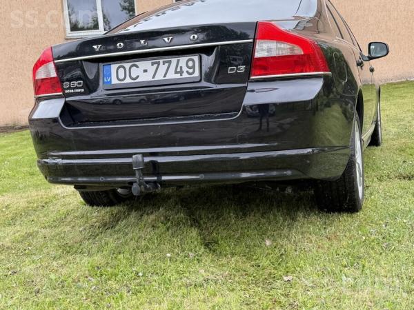 Melns Volvo S80 2014 Aizkraukle, ar dzinēja tilpumu 2.00 L un nobraukumu 348 tūkst. km par 5970 €, foto 10 vietnē AUTOMOTO.COM.LV