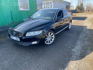 Black Volvo S80 2014 in Riga, with an engine capacity of 2.00 L and mileage of 0 thousand km for 7299 €, photo 3 on AUTOMOTO.COM.LV