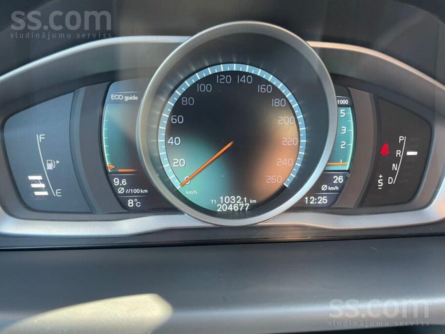Black Volvo S80 2014 in Riga, with an engine capacity of 2.00 L and mileage of 0 thousand km for 7299 €, photo 14 on AUTOMOTO.COM.LV