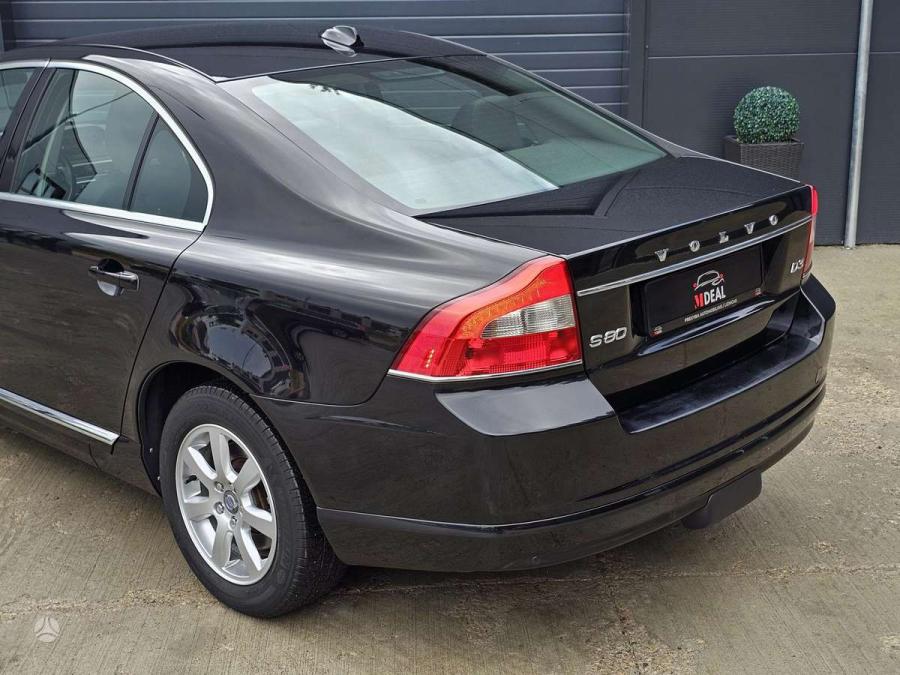 Melns Volvo S80 2014 Utena, ar dzinēja tilpumu 1.98 L un nobraukumu 217 tūkst. km par 7950 €, foto 7 vietnē AUTOMOTO.COM.LV