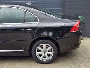 Melns Volvo S80 2014 Utena, ar dzinēja tilpumu 1.98 L un nobraukumu 217 tūkst. km par 7950 €, foto 13 vietnē AUTOMOTO.COM.LV