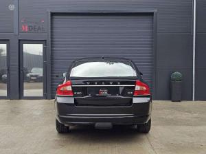 Melns Volvo S80 2014 Utena, ar dzinēja tilpumu 1.98 L un nobraukumu 217 tūkst. km par 7950 €, foto 16 vietnē AUTOMOTO.COM.LV