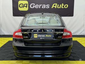 Melns Volvo S80 2014 Viļņa, ar dzinēja tilpumu 1.98 L un nobraukumu 160 tūkst. km par 8999 €, foto 6 vietnē AUTOMOTO.COM.LV