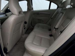 Melns Volvo S80 2014 Viļņa, ar dzinēja tilpumu 1.98 L un nobraukumu 160 tūkst. km par 8999 €, foto 12 vietnē AUTOMOTO.COM.LV