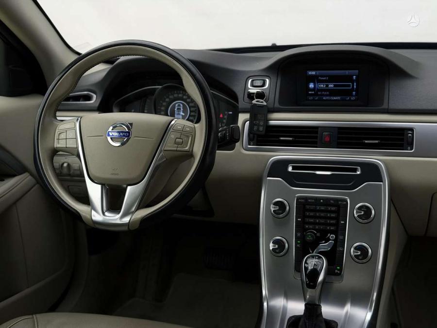 Melns Volvo S80 2014 Viļņa, ar dzinēja tilpumu 1.98 L un nobraukumu 160 tūkst. km par 8999 €, foto 16 vietnē AUTOMOTO.COM.LV