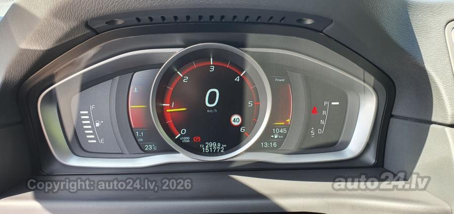 Melns Volvo S80 2014 Tallina, ar dzinēja tilpumu 2.00 L un nobraukumu 152 tūkst. km par 11500 €, foto 8 vietnē AUTOMOTO.COM.LV