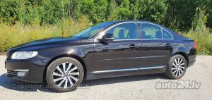 Melns Volvo S80 2014 Tallina, ar dzinēja tilpumu 2.00 L un nobraukumu 152 tūkst. km par 11500 €, foto 19 vietnē AUTOMOTO.COM.LV