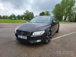 Black Volvo S80 2015 in Aizkraukle, with an engine capacity of 2.00 L and mileage of 0 thousand km for 7700 €, photo 22 on AUTOMOTO.COM.LV