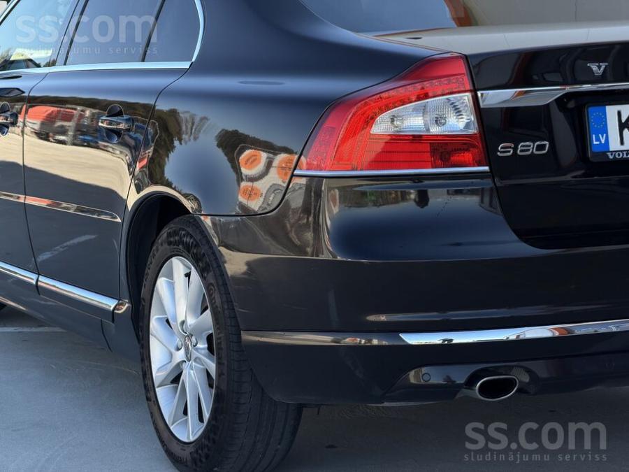 Melns Volvo S80 2015 Rīga, ar dzinēja tilpumu 2.00 L un nobraukumu 257 tūkst. km par 8950 €, foto 7 vietnē AUTOMOTO.COM.LV
