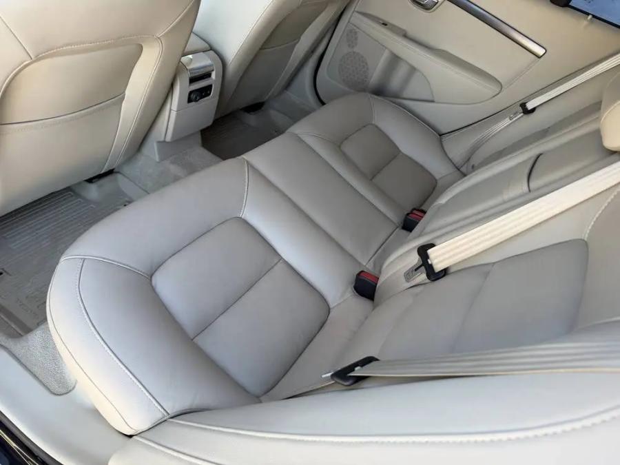 Melns Volvo S80 2015 Mārupe, ar dzinēja tilpumu 2.00 L un nobraukumu 257 tūkst. km par 8950 €, foto 11 vietnē AUTOMOTO.COM.LV
