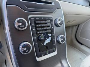 Melns Volvo S80 2015 Mārupe, ar dzinēja tilpumu 2.00 L un nobraukumu 257 tūkst. km par 8950 €, foto 14 vietnē AUTOMOTO.COM.LV