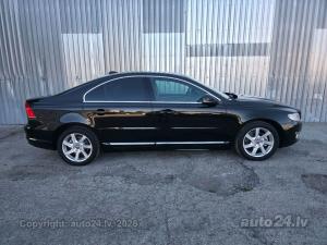 Melns Volvo S80 2016 Tallina, ar dzinēja tilpumu 2.00 L un nobraukumu 274 tūkst. km par 9900 €, foto 6 vietnē AUTOMOTO.COM.LV
