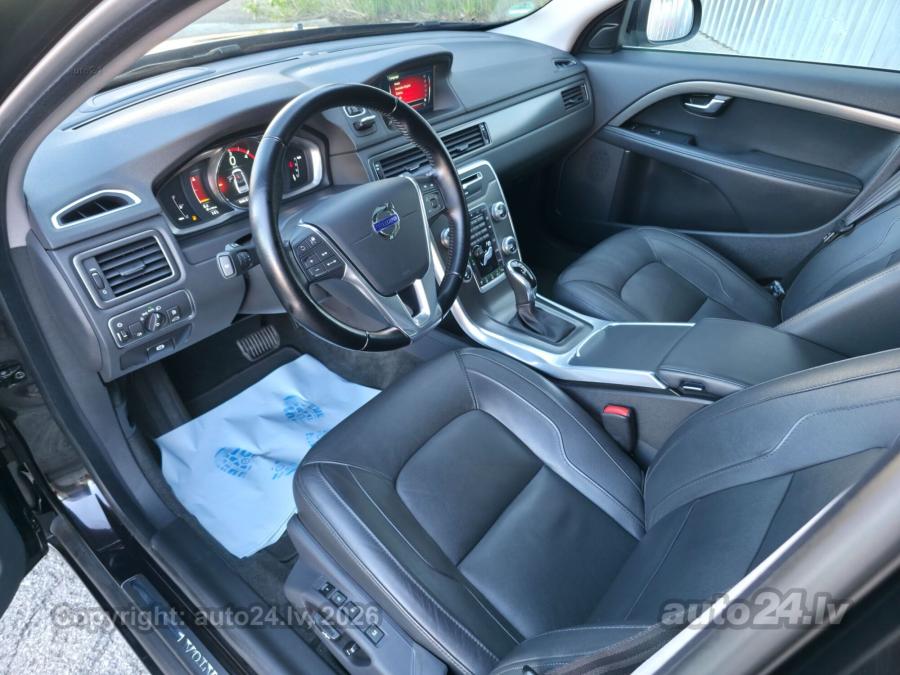 Melns Volvo S80 2016 Tallina, ar dzinēja tilpumu 2.00 L un nobraukumu 274 tūkst. km par 9900 €, foto 11 vietnē AUTOMOTO.COM.LV