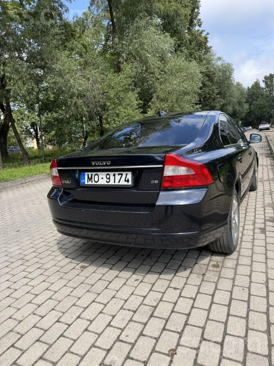 Blue Volvo S80 2007 in Riga, with an engine capacity of 2.40 L and mileage of 411 thousand km for 3600 €, photo 3 on AUTOMOTO.COM.LV