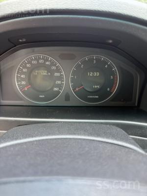Blue Volvo S80 2007 in Riga, with an engine capacity of 2.40 L and mileage of 411 thousand km for 3600 €, photo 5 on AUTOMOTO.COM.LV