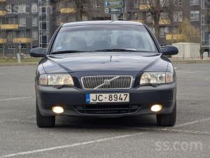 Blue Volvo S80 1999 in Riga, with an engine capacity of 2.90 L and mileage of 390 thousand km for 1000 €, photo 2 on AUTOMOTO.COM.LV