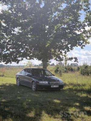 Zils Volvo S80 1999 Rīga, ar dzinēja tilpumu 2.50 L un nobraukumu 414 tūkst. km par 900 €, foto 5 vietnē AUTOMOTO.COM.LV