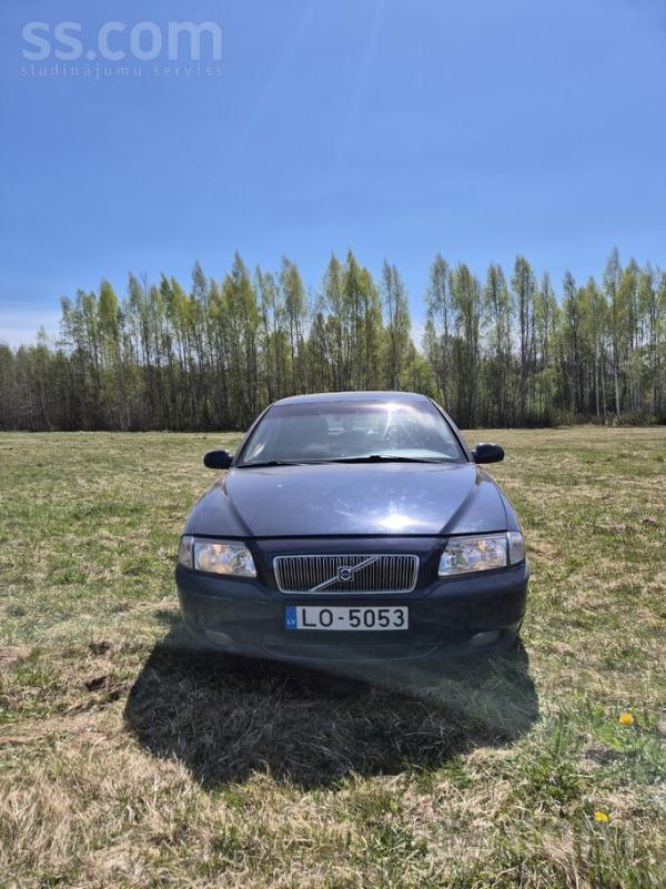 Синий Вольво С80 1999 в Лудза, объемом двигателя 2.50 л и пробегом 325 тыс. км за 750 €, фото 1 на AUTOMOTO.COM.LV