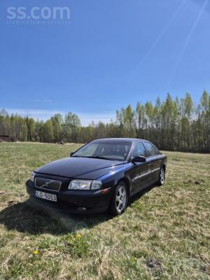 Zils Volvo S80 1999 Ludza, ar dzinēja tilpumu 2.50 L un nobraukumu 325 tūkst. km par 750 €, foto 3 vietnē AUTOMOTO.COM.LV