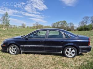 Zils Volvo S80 1999 Ludza, ar dzinēja tilpumu 2.50 L un nobraukumu 325 tūkst. km par 750 €, foto 7 vietnē AUTOMOTO.COM.LV
