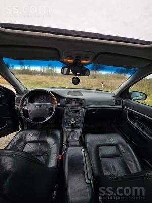 Blue Volvo S80 1999 in Riga, with an engine capacity of 3.00 L and mileage of 249 thousand km for 1100 €, photo 7 on AUTOMOTO.COM.LV