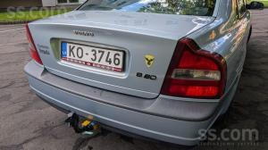 Синий Вольво С80 1999 в Рига, объемом двигателя 2.40 л и пробегом 205 тыс. км за 1490 €, фото 8 на AUTOMOTO.COM.LV