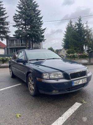 Zils Volvo S80 1999 Raseiniai, ar dzinēja tilpumu 2.46 L un nobraukumu 448 tūkst. km par 500 €, foto 3 vietnē AUTOMOTO.COM.LV