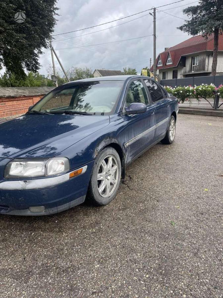 Zils Volvo S80 1999 Raseiniai, ar dzinēja tilpumu 2.46 L un nobraukumu 448 tūkst. km par 500 €, foto 5 vietnē AUTOMOTO.COM.LV