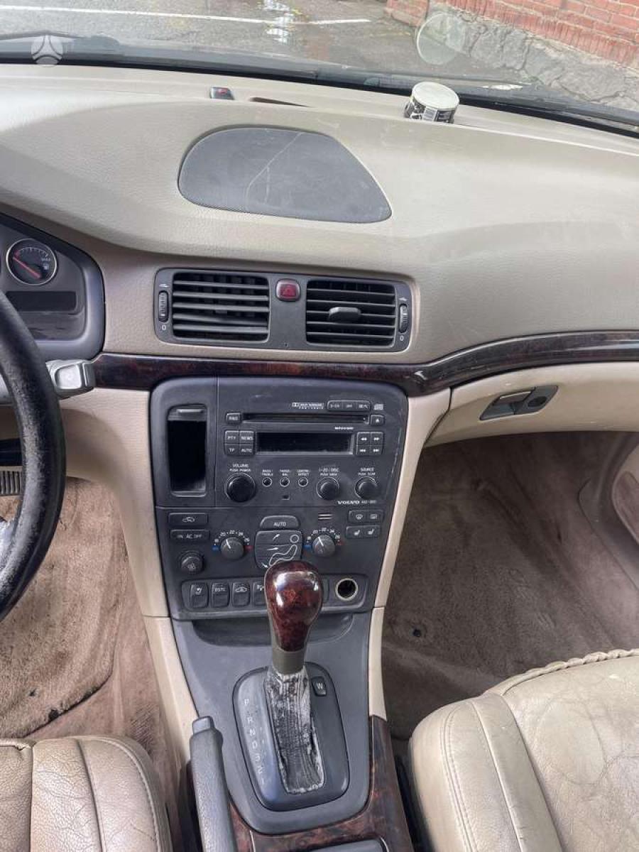 Zils Volvo S80 1999 Raseiniai, ar dzinēja tilpumu 2.46 L un nobraukumu 448 tūkst. km par 500 €, foto 10 vietnē AUTOMOTO.COM.LV
